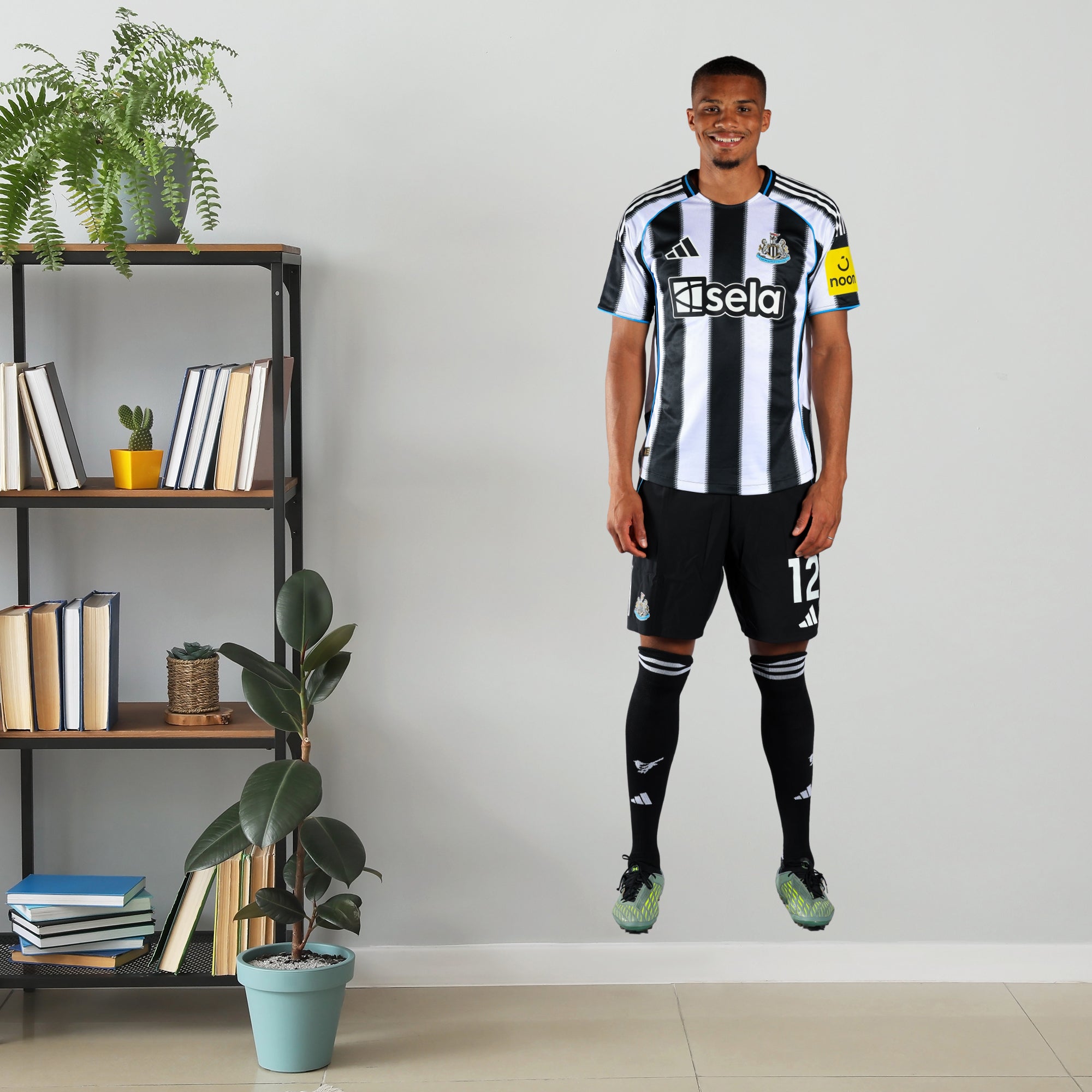Newcastle United Wall Sticker - Thiaw Player 25/26 Wall Decal Football ...